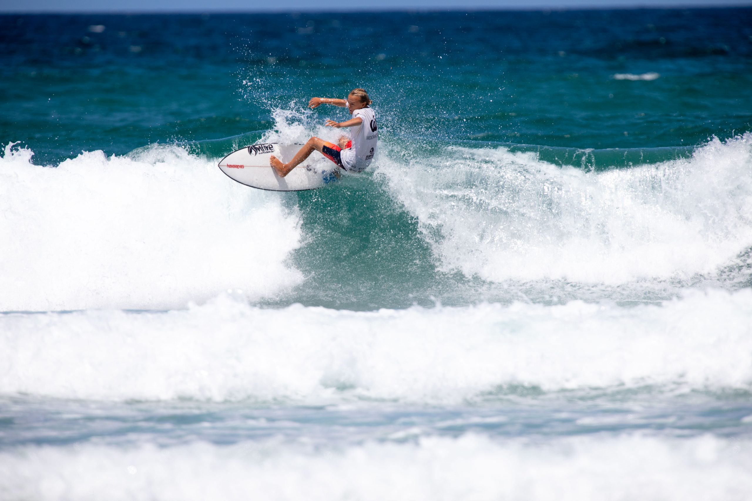 Incredible Surfing Displayed On Opening Day Of The Woolworths Surfer ...
