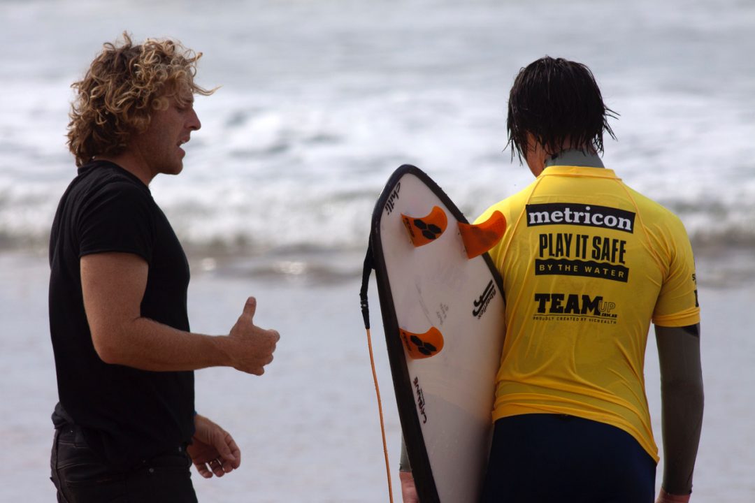 Adam Robertson named Coach of the Year at 2021 Australian Surfing ...